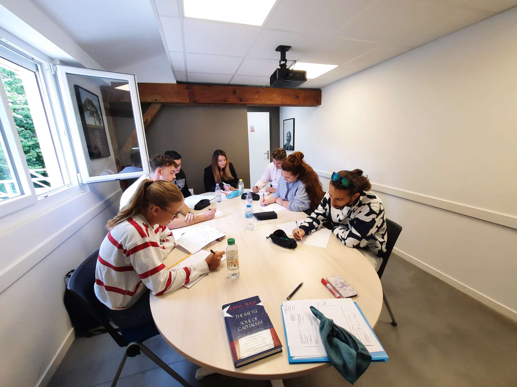 ISCL Bourgoin - Enseignement Commercial & Logistique