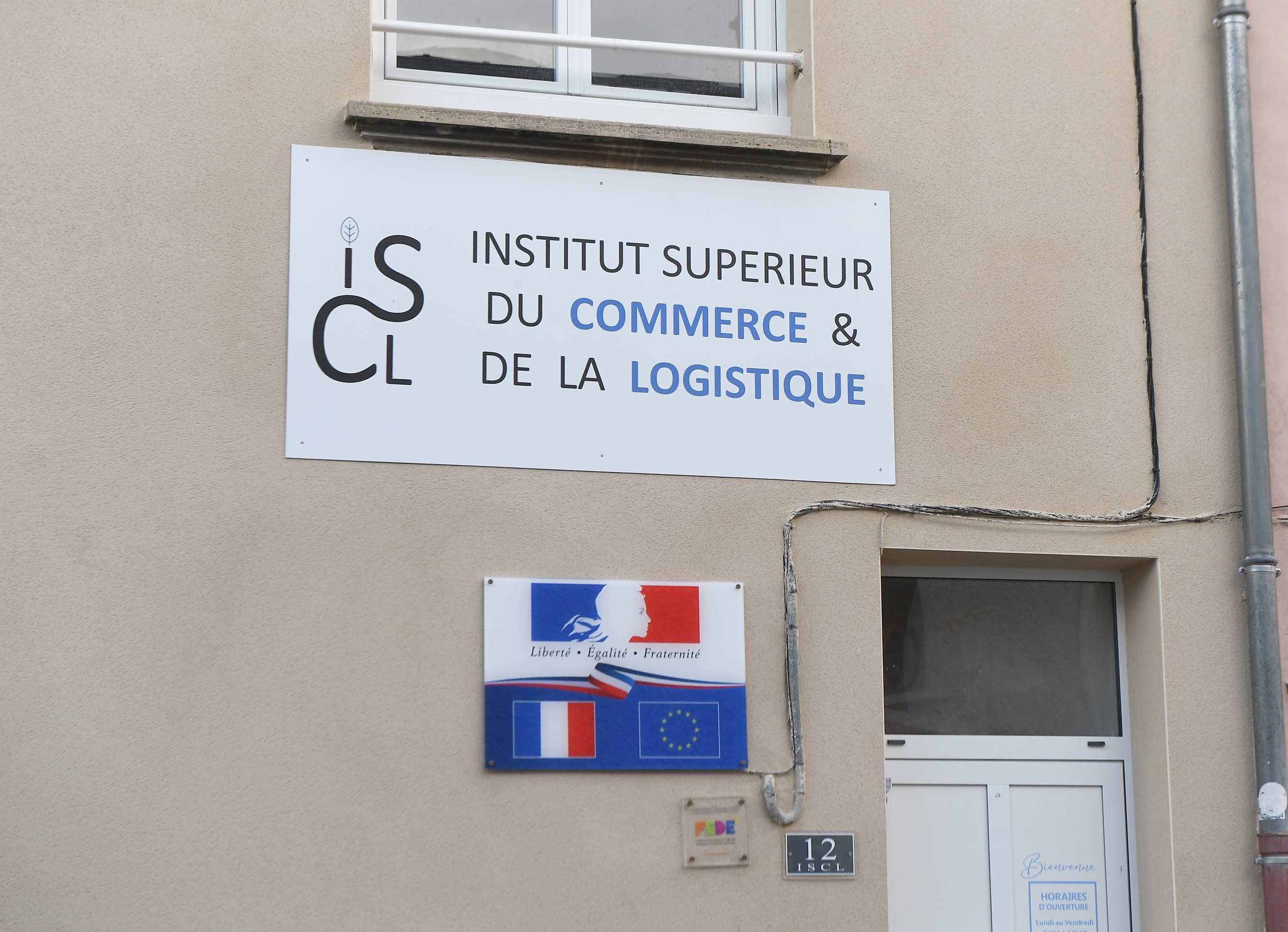 ISCL Bourgoin - Enseignement Commercial & Logistique